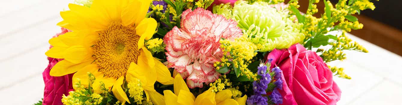 Flower Delivery - Send Flowers & Gifts Today - FromYouFlowers